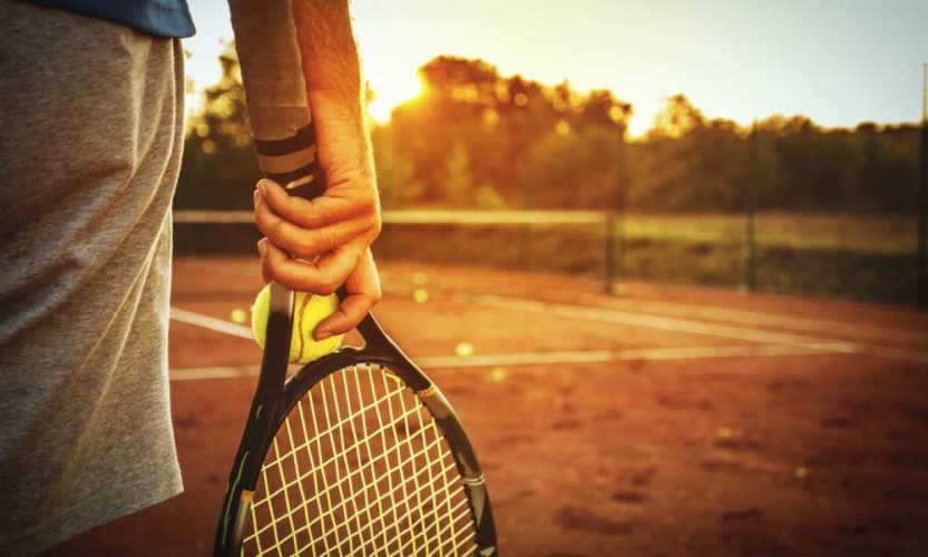 What Size Tennis Racket Do I Need? (Important Factors)